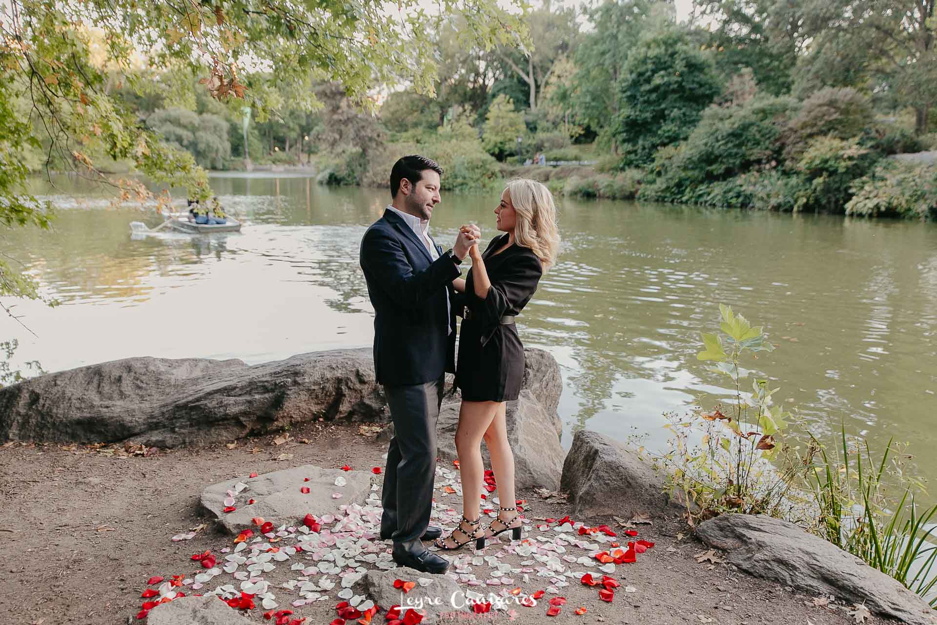 Secret Proposal Photographer in NYC - Proposals & Engagements